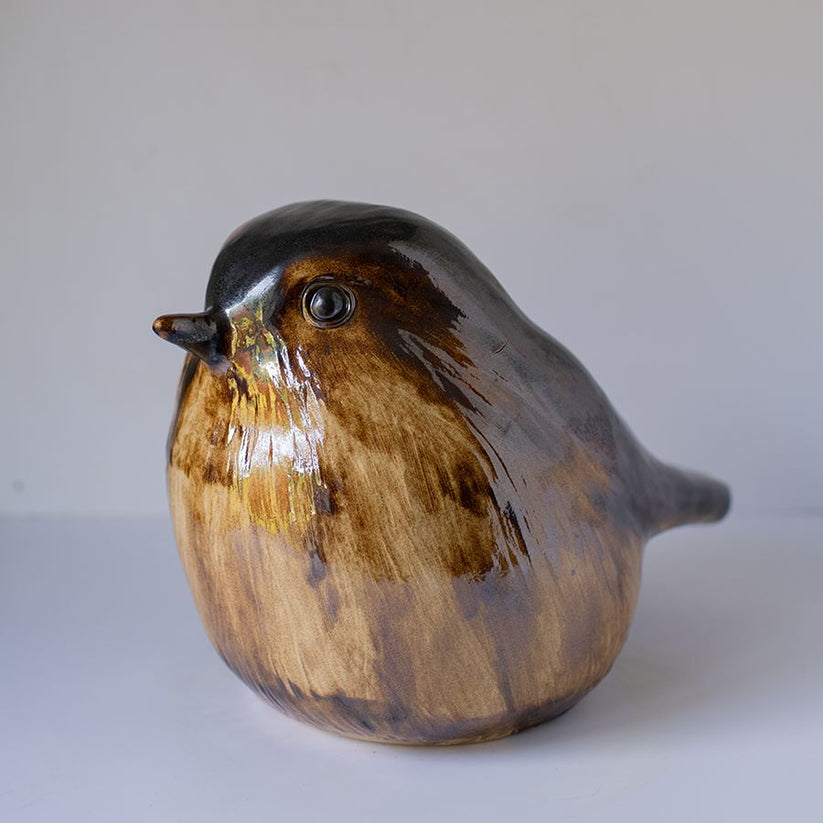 Unique ceramic robin sculpture by Sarah Brabbin – sarahbrabbin